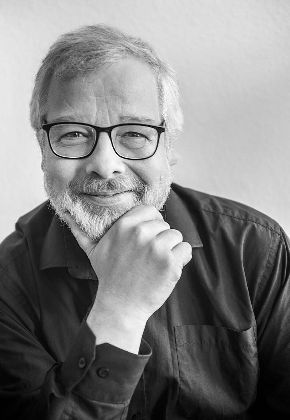 Don Dahlmann - Future Shapers